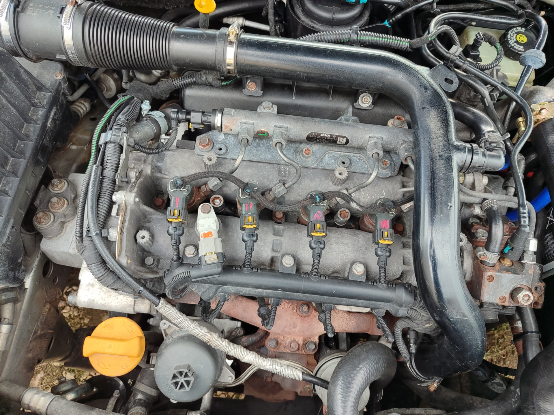 С каких оборотов начинает подхватывать турбина Opel Astra H 1,3CDTI ...