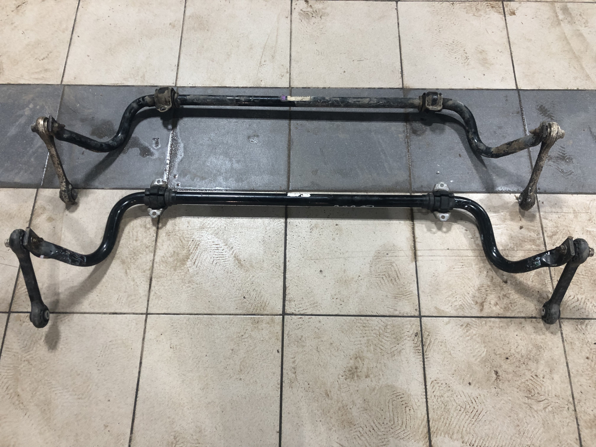 Стабилизаторы Audi Q5/SQ5 — Audi A7 Sportback (1G), 3 л, 2015 года ...