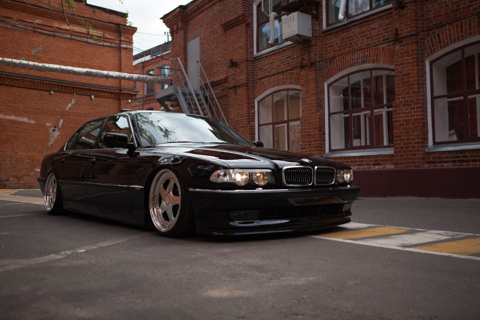 BMW 7 Series Long (E38) — Сообщество «Stanced» на DRIVE2