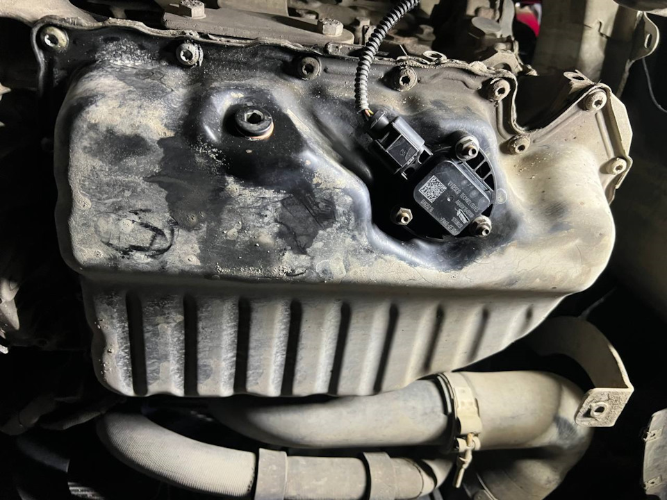 ТО 18-19 (1) — 275900 км., Датчика Уровня и Температуры масла G266 ...