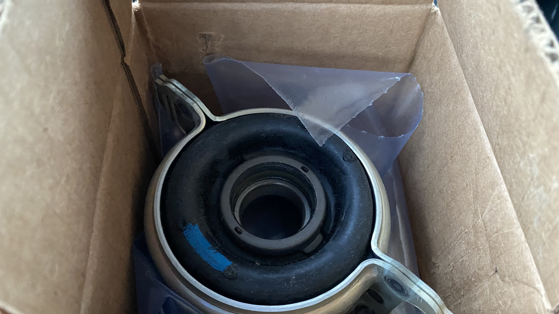 Кардан (подвесной и крестовины) — Toyota Tundra (II), 4,6 л, 2010 года ...