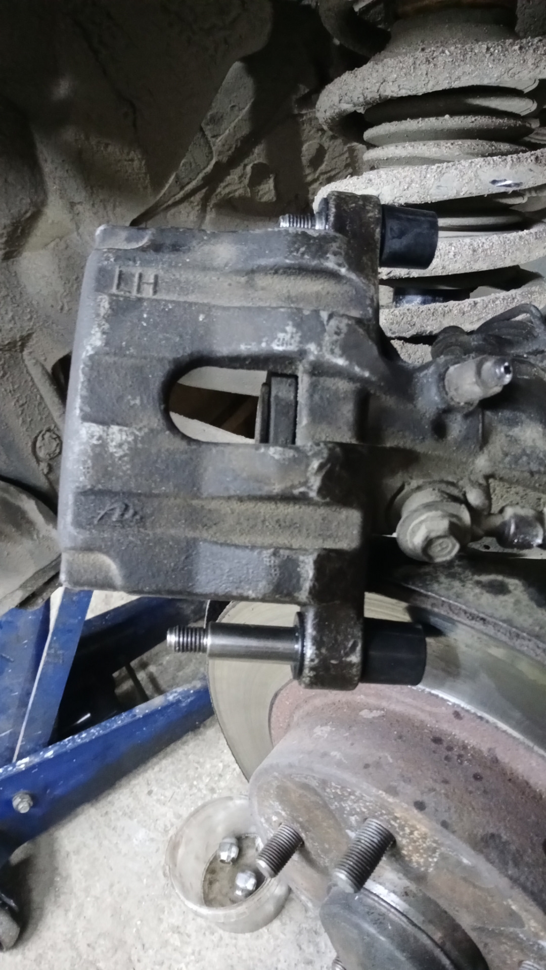 ремкомплект задних суппортов ниссан — Nissan Primera (P12), 2,2 л, 2002 ...