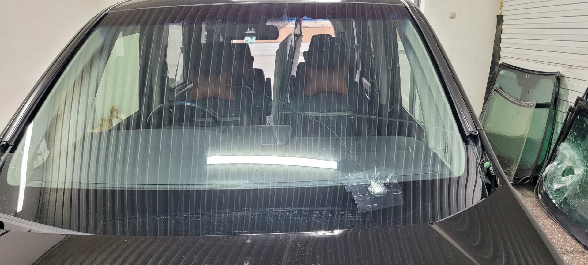 Новое, старое лобовое. — Honda Stepwgn (5G), 1,5 л, 2017 года | визит ...