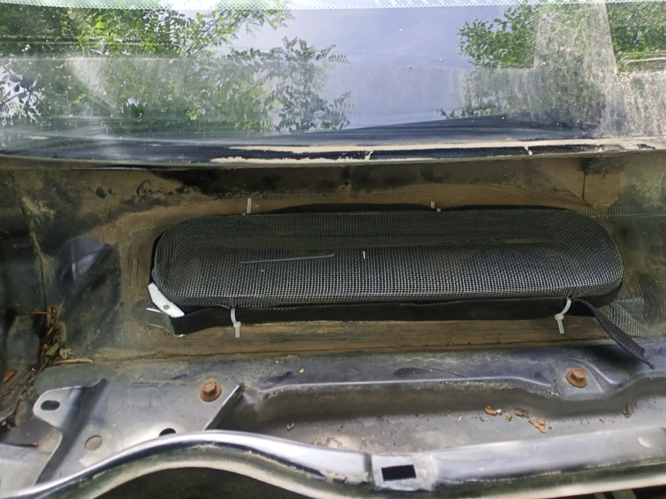 Очередная замена масла, фильтров, замена сайлентблоков развальные ...