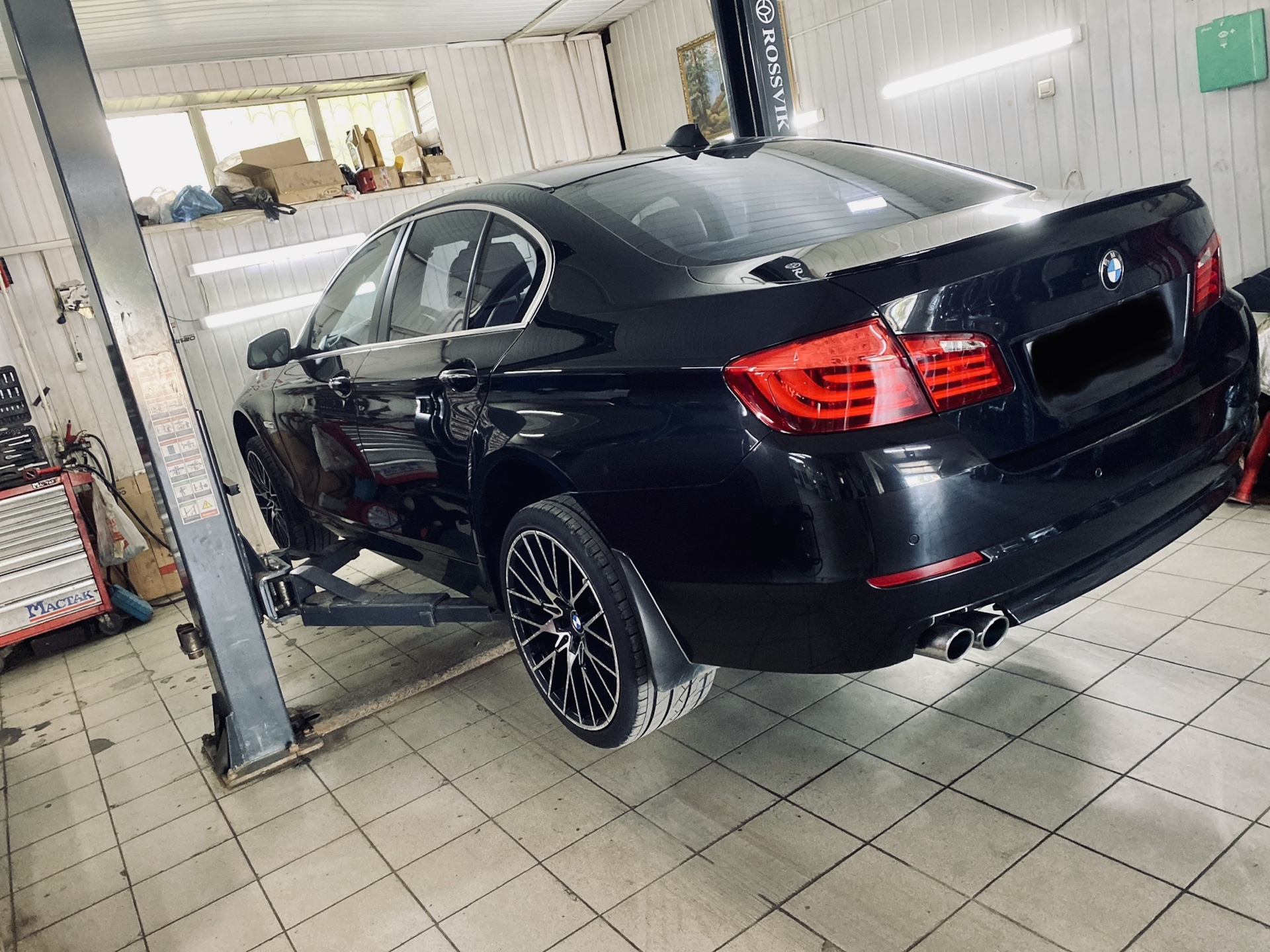 Закисли болты «Развал» — BMW 5 series (F10), 2,5 л, 2011 года | просто ...