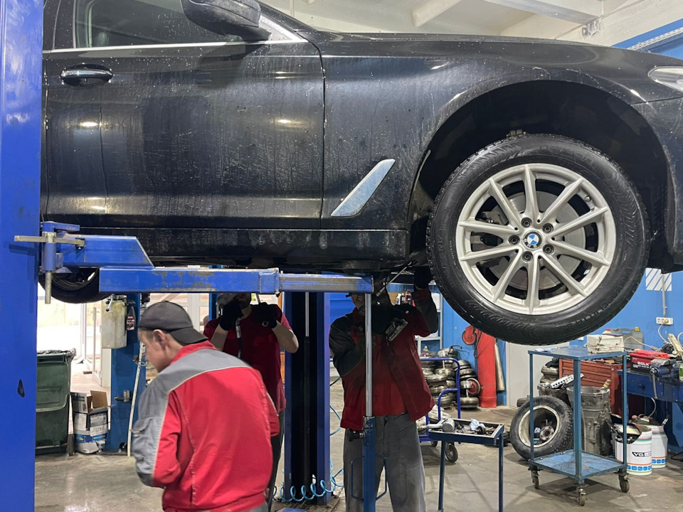 BMW 520D, 2017 года выпуска с АКПП ZF 8HP50, пробег — 511 000 км ...