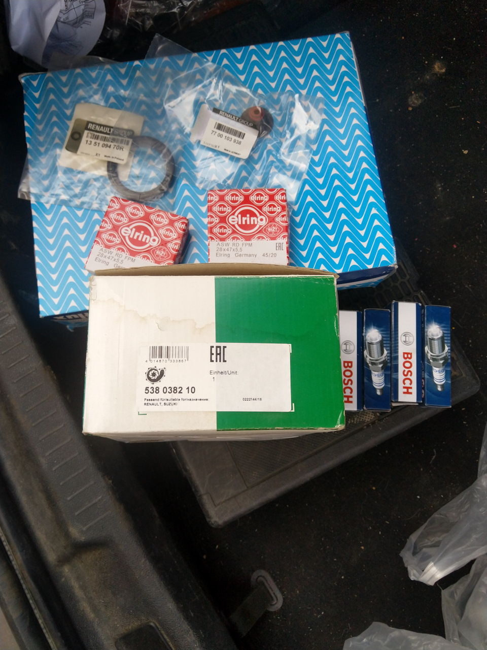 7700103938 Маслоотражательный колпачок RENAULT | Запчасти на DRIVE2