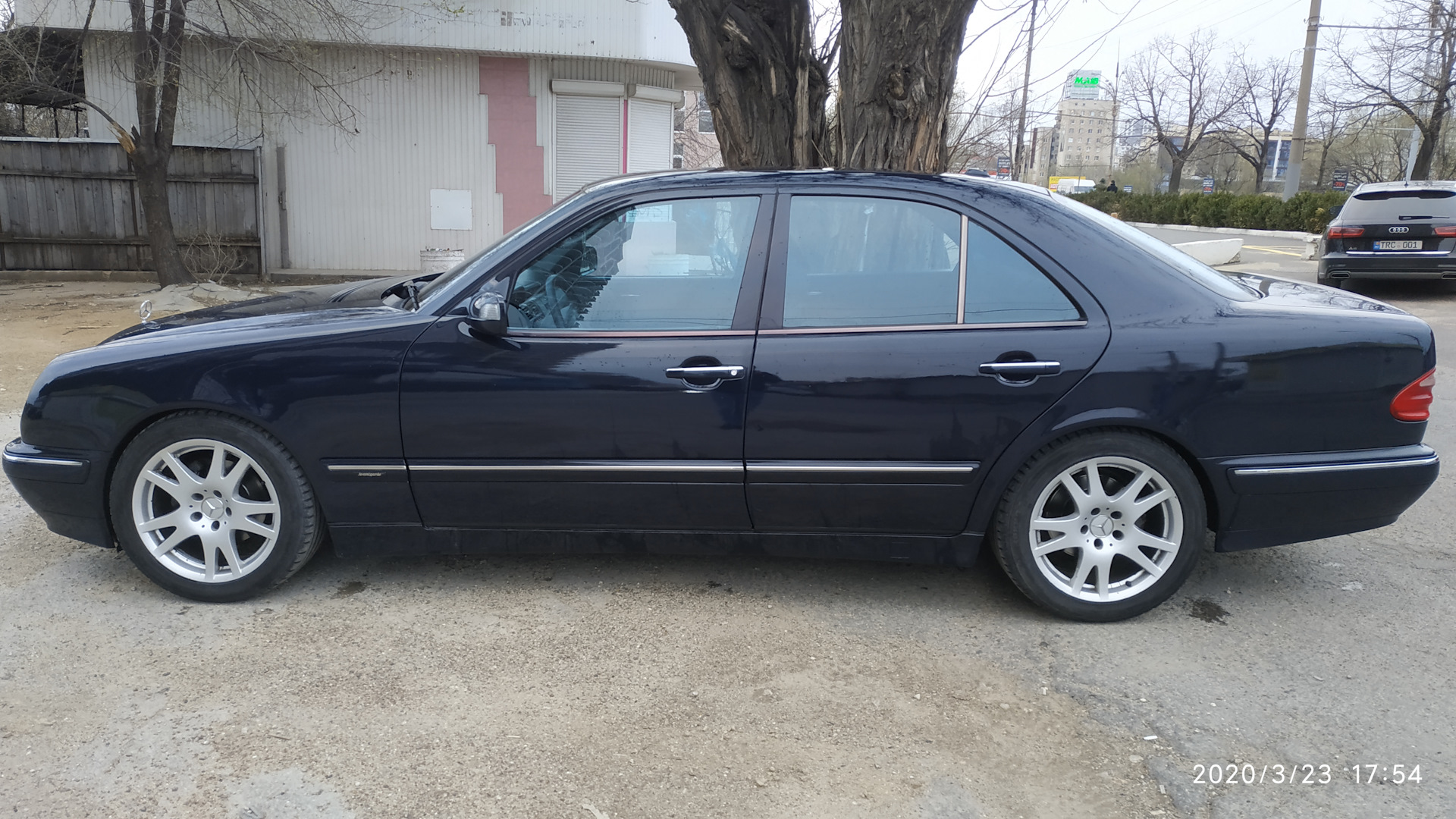 Mercedes-Benz E-Class (W210) 2.0 бензиновый 2002 | 2.0 compressor на DRIVE2