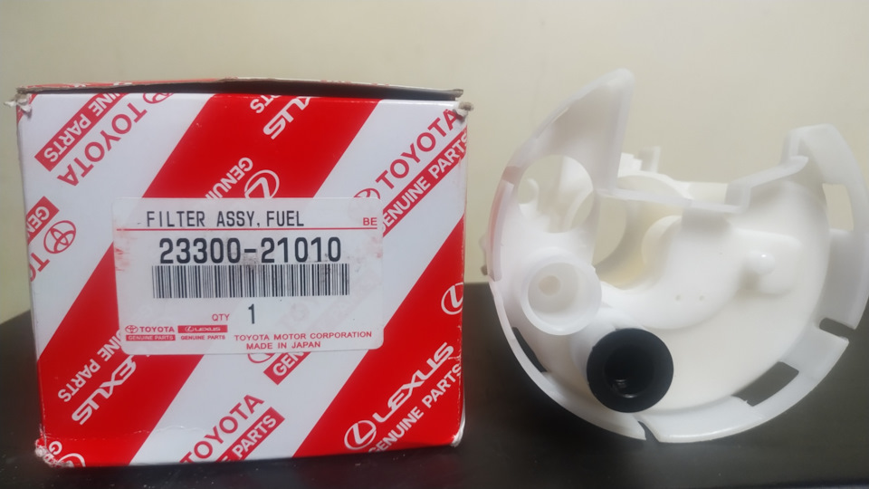 Замена топливного фильтра — Toyota Camry (XV30), 2,4 л, 2002 года ...