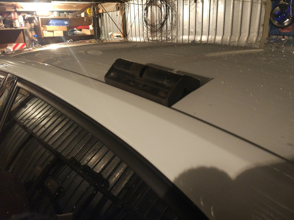 В какое место лучше упирать багажник на крышу? — Skoda Rapid (1G), 1,4 ...