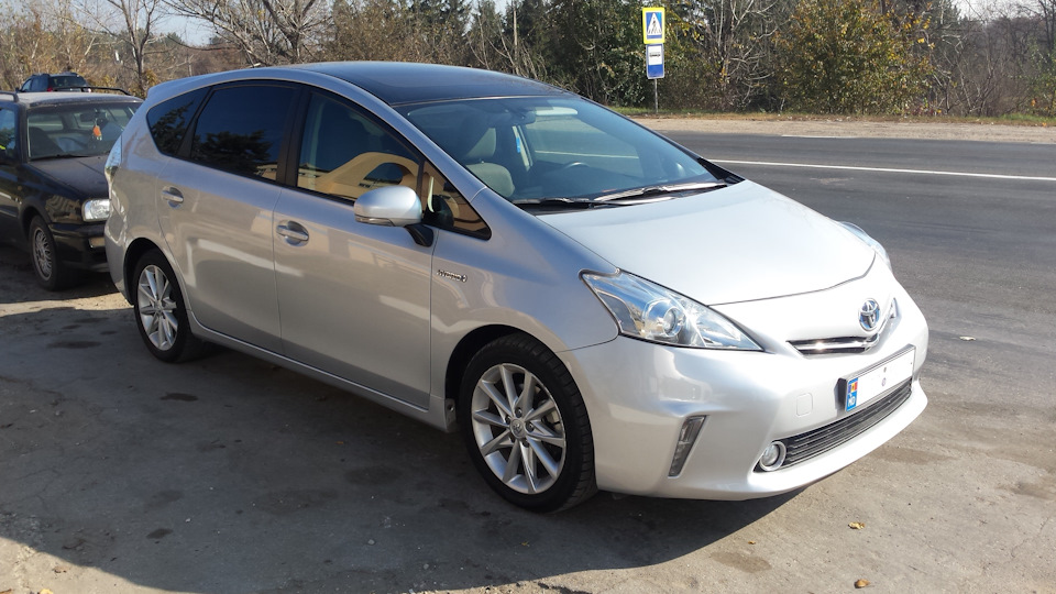Toyota Prius V 1.8 гибридный 2012 | PLUS на DRIVE2