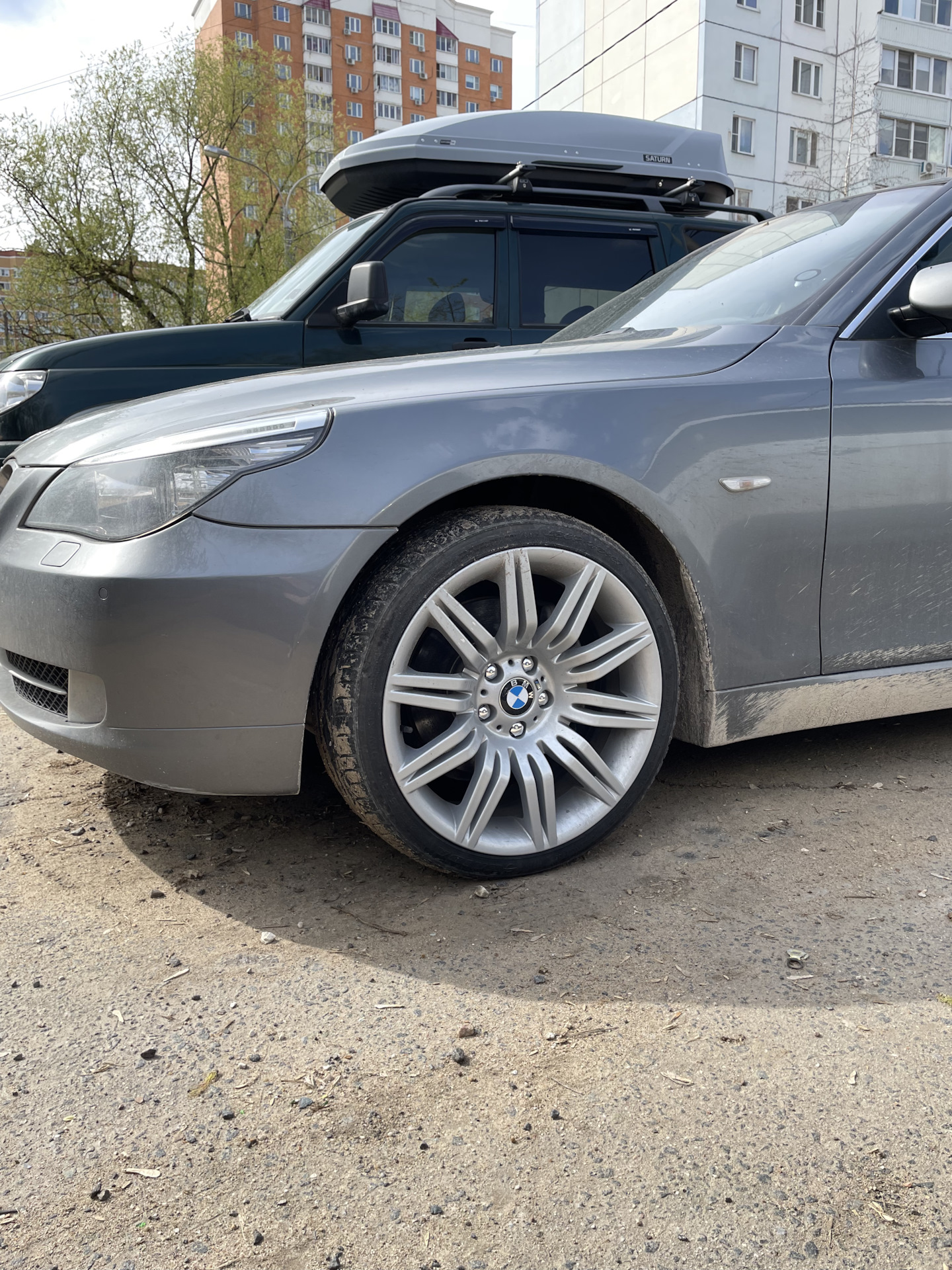Колпачки на колёсные болты (часть 2) — BMW 5 series (E60), 3 л, 2008 ...