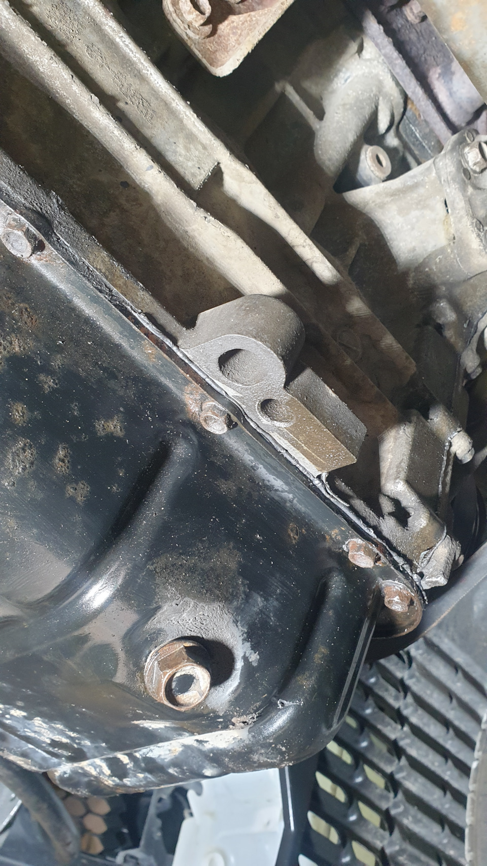 Замена цепи ГРМ, натяжителя и успокоителей — Mitsubishi Lancer X, 2 л ...