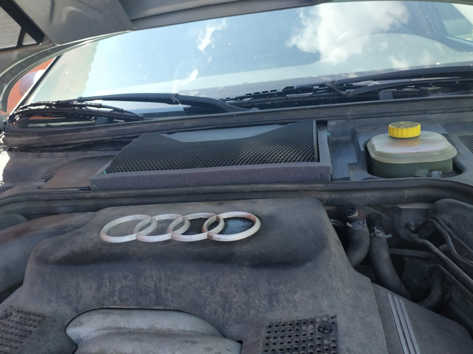 Уплотнитель печки — Audi A8 (4D), 3,7 л., 2002 года | своими руками ...