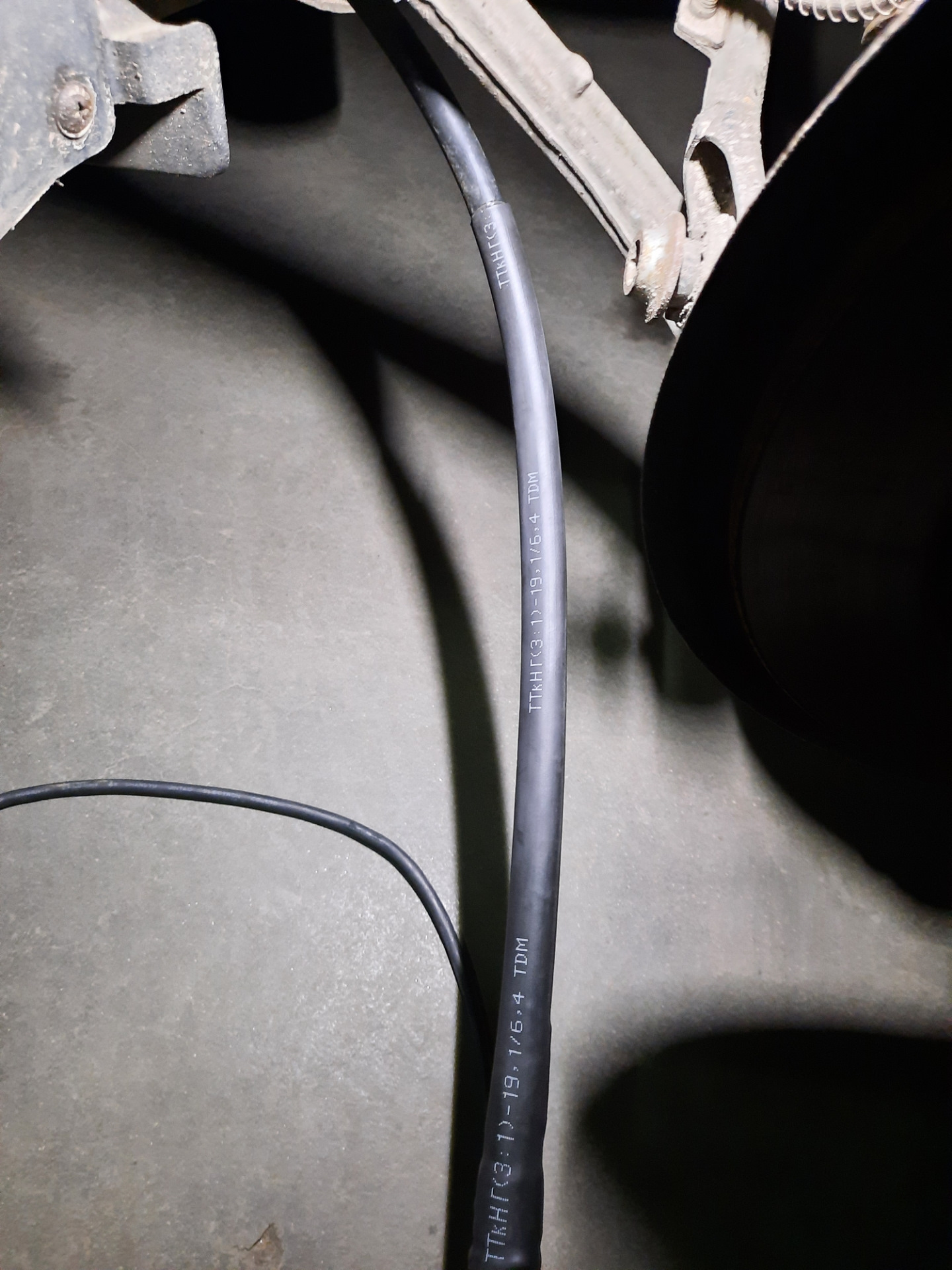 Примерзание тросов ручника — Peugeot 407, 2 л, 2005 года | своими ...