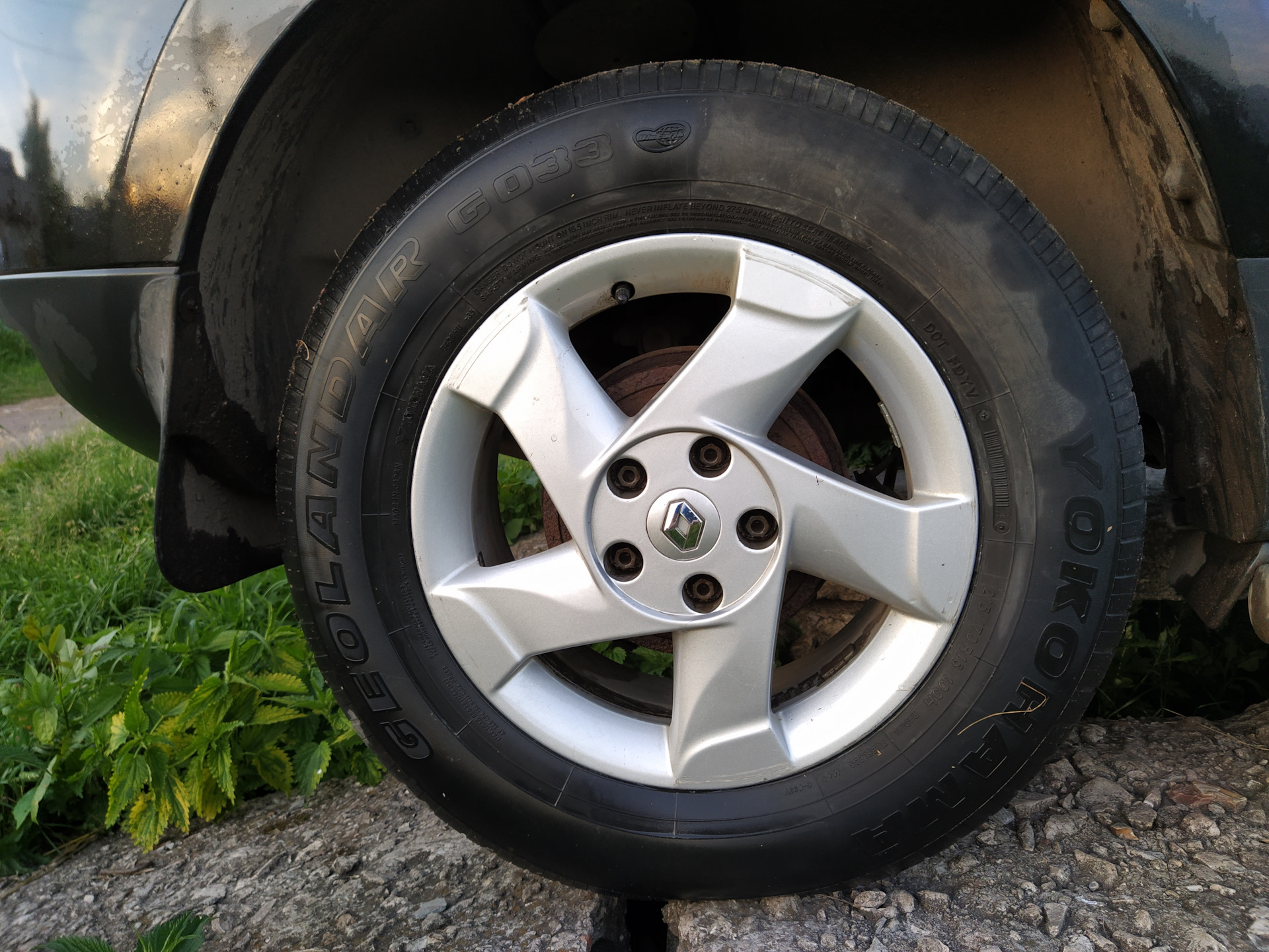 Неприятность с резиной Амтел — Renault Duster (1G), 2 л, 2013 года ...