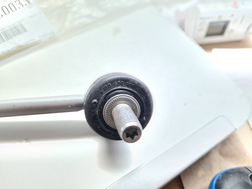 31306781546 Стойка крепления П Пд BMW | Запчасти на DRIVE2