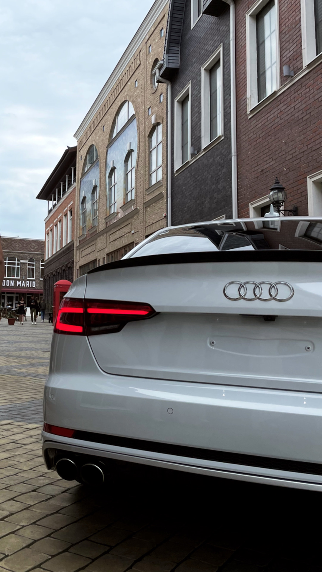 Sale 💔 — Audi A4 B9 2 л 2017 года продажа машины Drive2