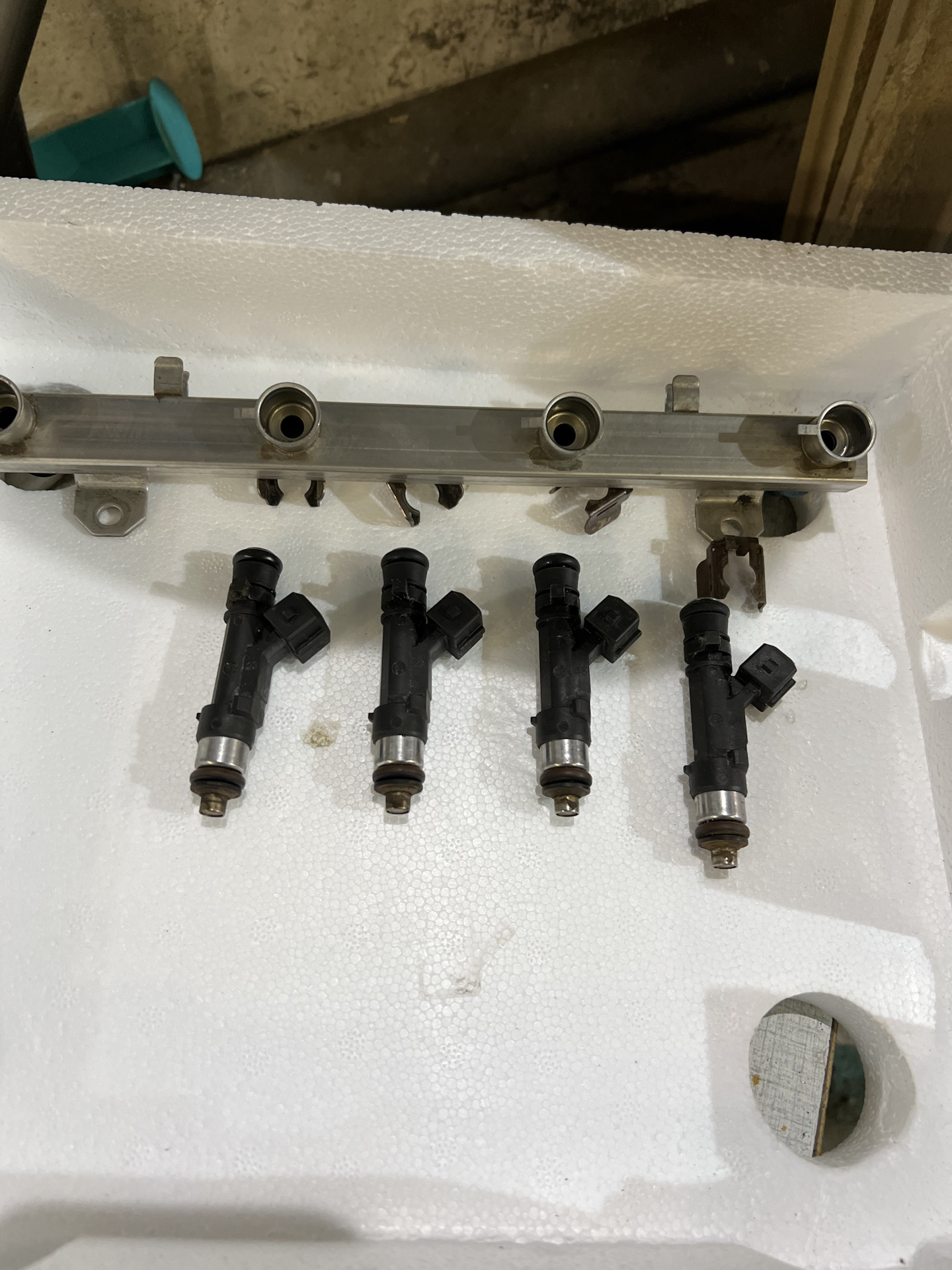 Чистка Форсунок — Opel Corsa D, 1,4 л, 2008 года | визит на сервис | DRIVE2