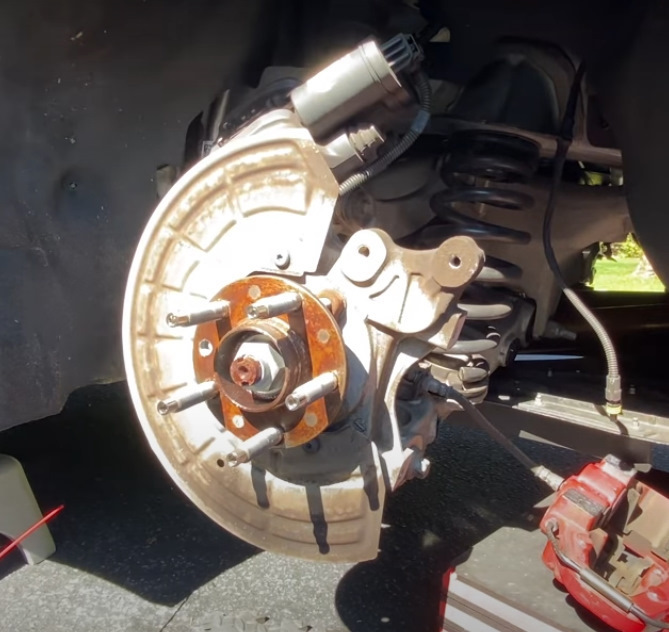 Брембо на зад от Кутюр#4: задние суппорты под элетроручник Maserati ...