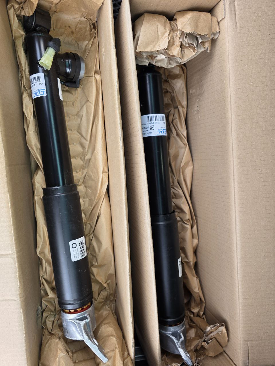 Замена задних FlexRide амортизаторов — Opel Insignia (1G), 2 л, 2013 ...