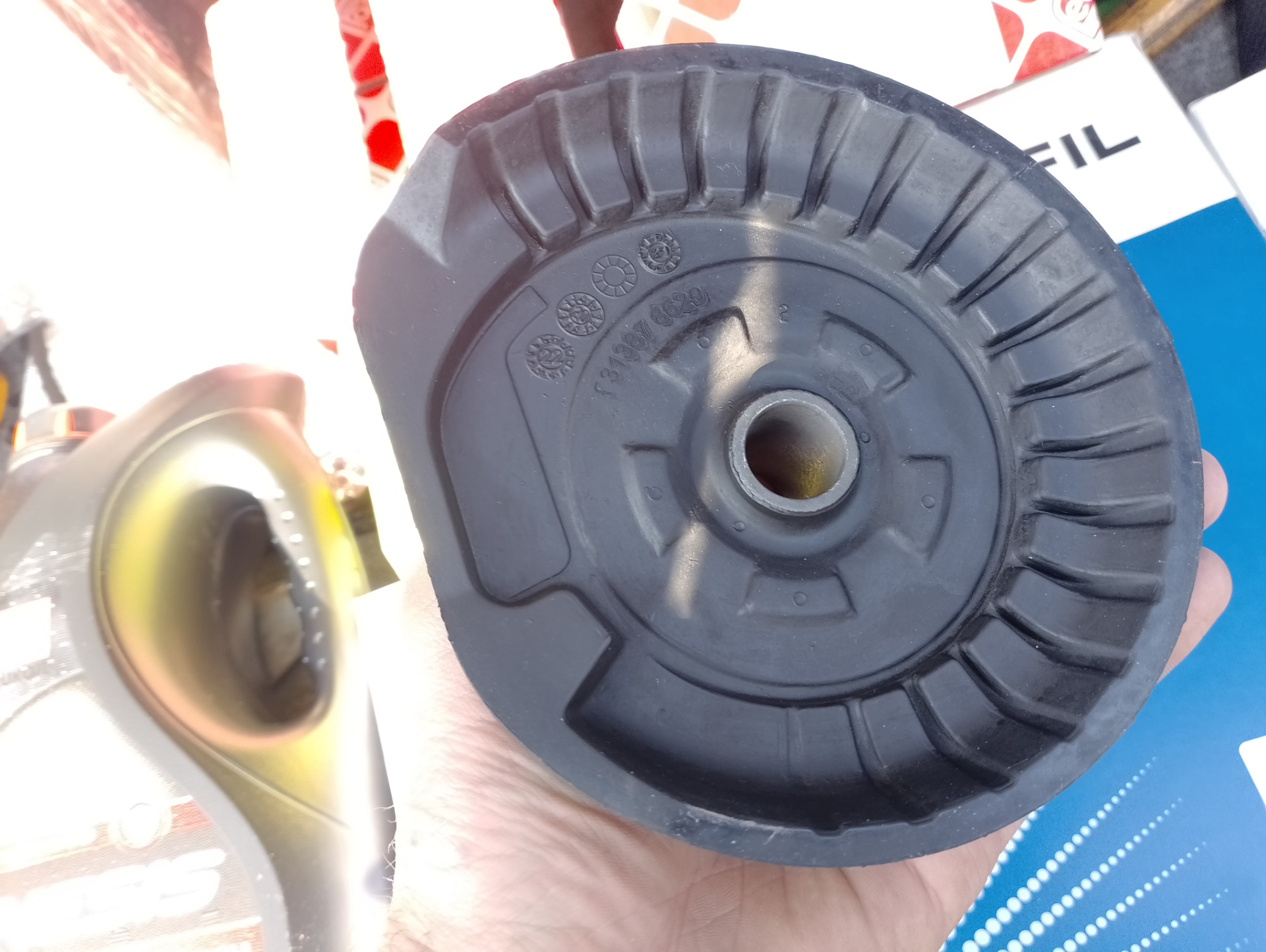 ТО 447 000км. Замена опор передних пружин. — Volvo S60 (1G), 2,4 л ...