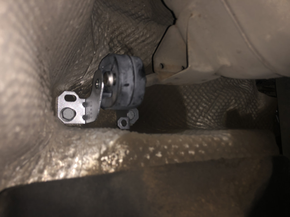 16. Замена гофр 3.0 tfsi — Audi SQ5 (1G), 3 л., 2014 года | визит на ...