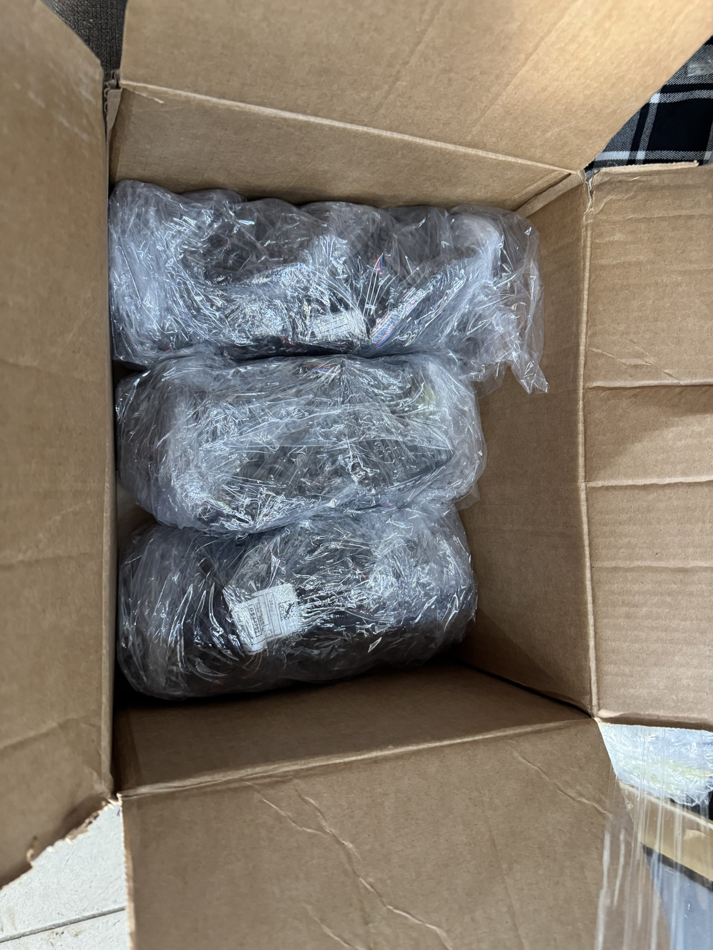 Опция (S323A) Автодоводчик дверей — BMW X6 (F16), 3 л, 2017 года ...