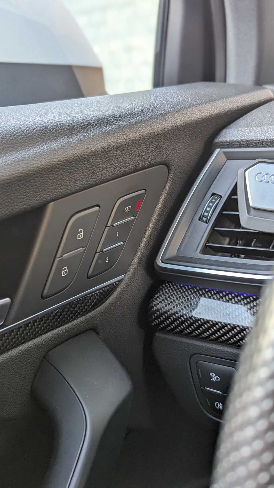 Память водительского сиденья — Audi Q5 (2G), 2 л, 2018 года | тюнинг ...