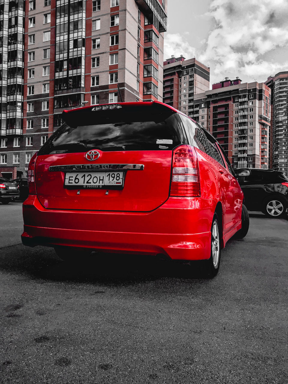 Покраска бампера — Toyota Wish (AE10), 1,8 л, 2003 года | кузовной ...