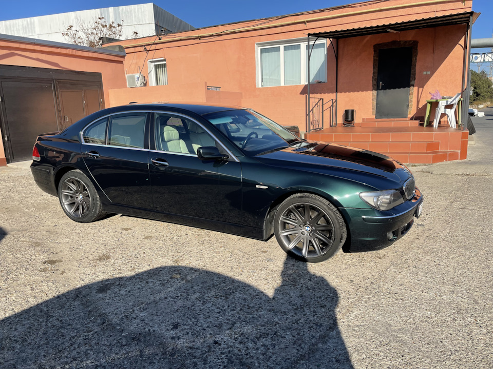 Все тонируют, я наоборот 😀 — BMW 7 series (E65/E66), 4,5 л, 2008 года | стайлинг | DRIVE2