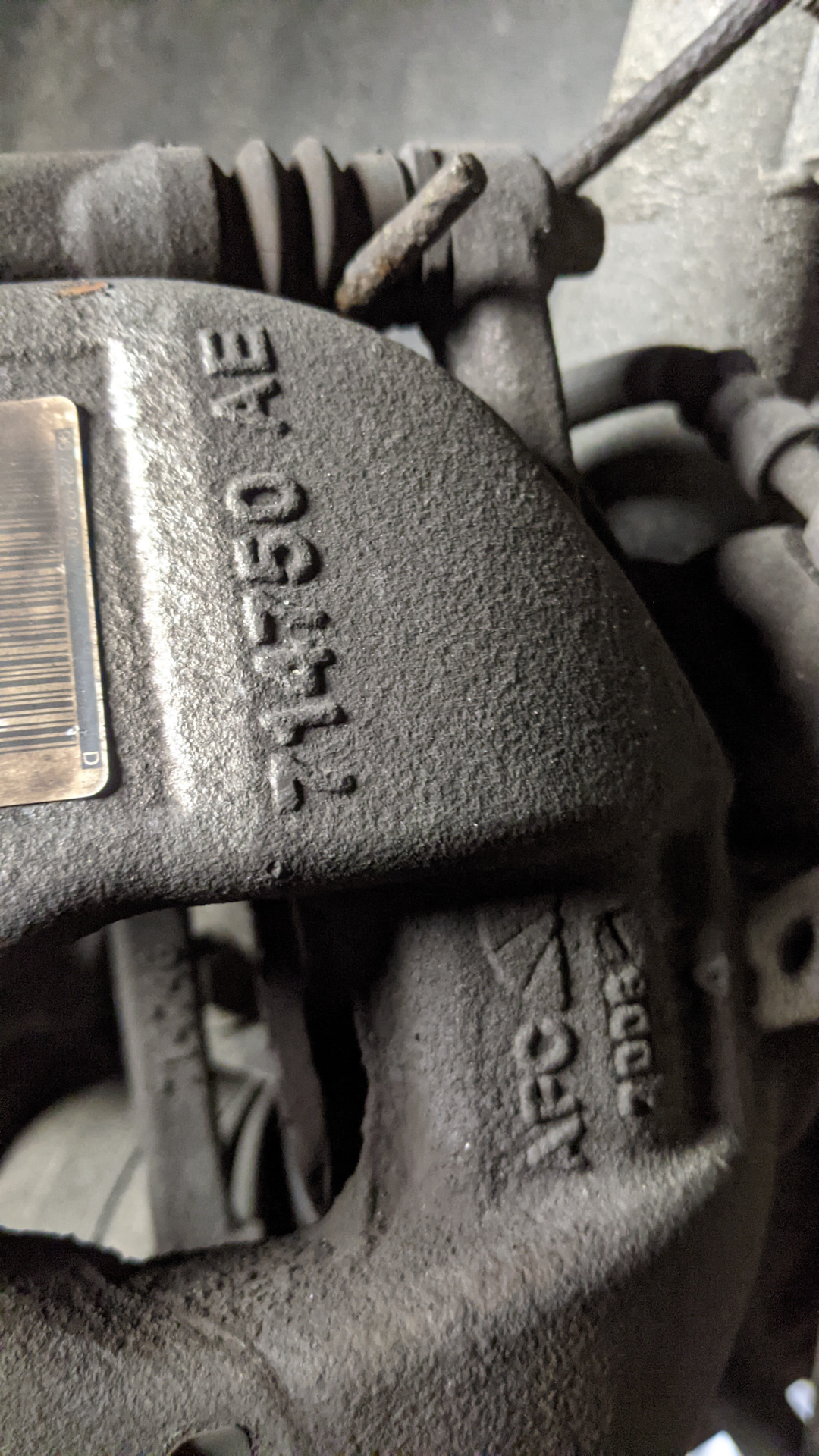 Заміна передніх гальм — Peugeot 308 SW (2G), 2 л, 2017 года | запчасти ...