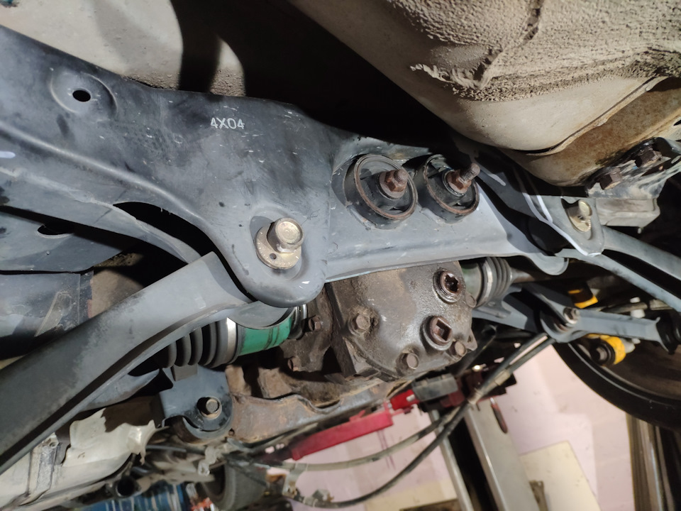 338076 Амортизатор передний левый. Серия Excel-G KYB | Запчасти на DRIVE2