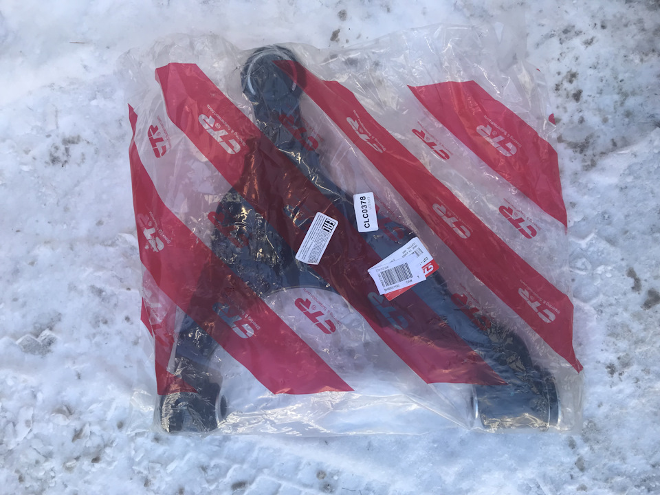 Замена передних нижних рычагов — Toyota Land Cruiser Prado 120-series ...