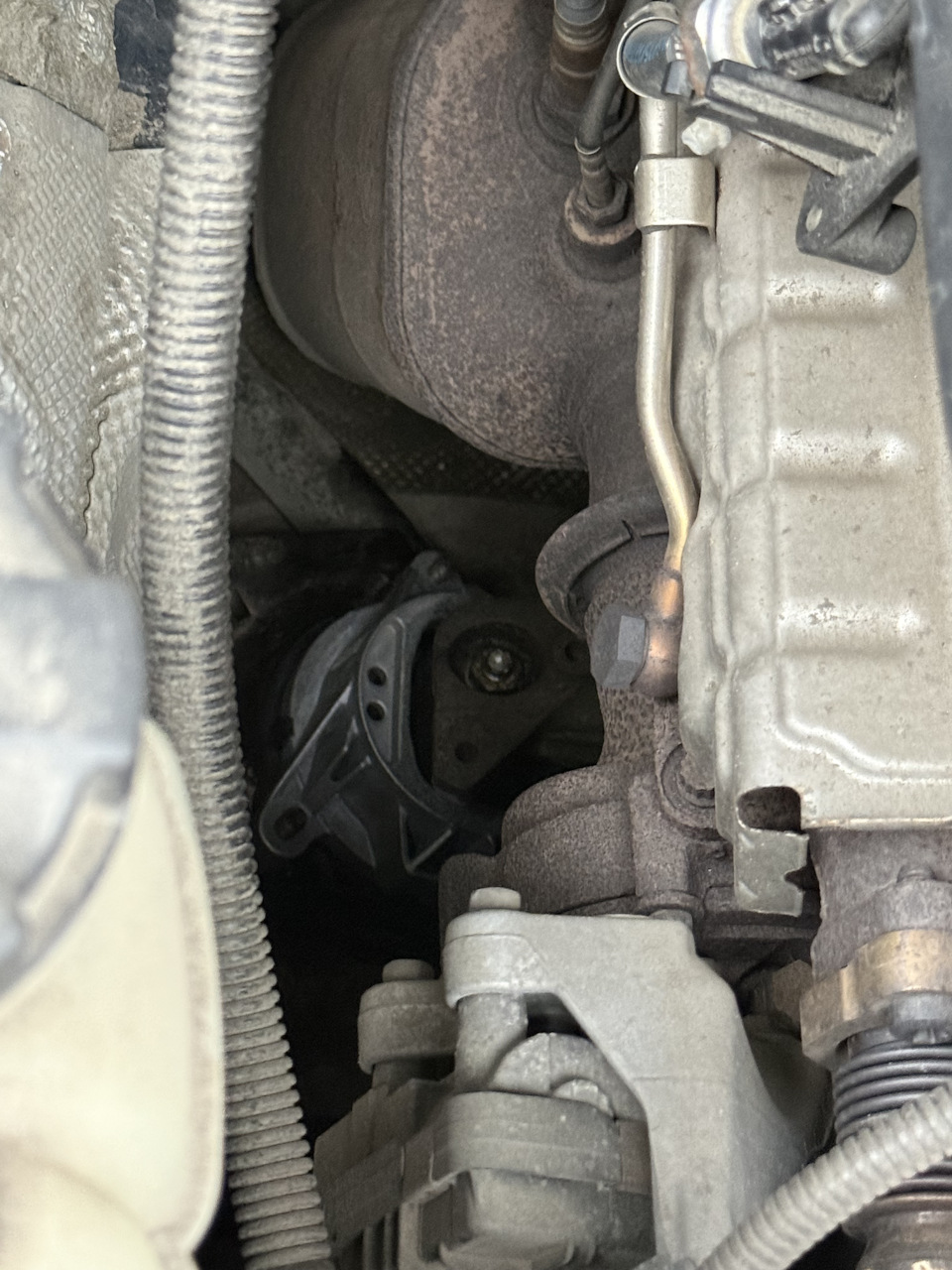 Опоры ДВС — BMW 3 series (F30), 2 л, 2012 года | визит на сервис | DRIVE2