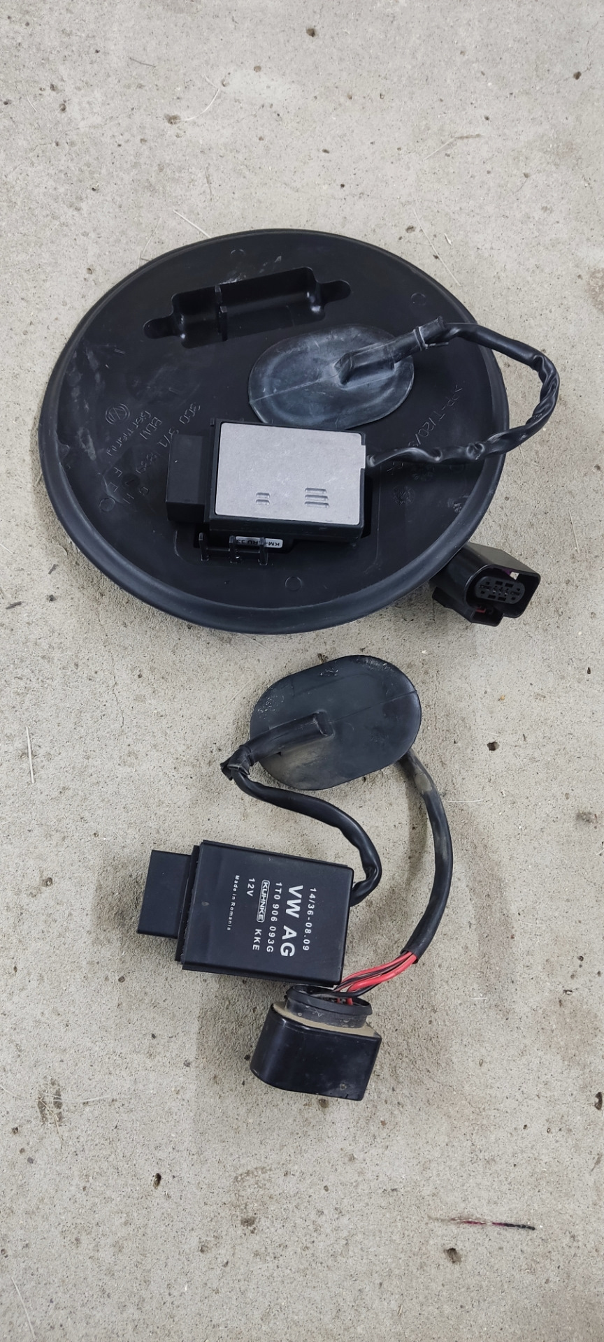 1T0906093G Блок управления топливного VAG | Запчасти на DRIVE2