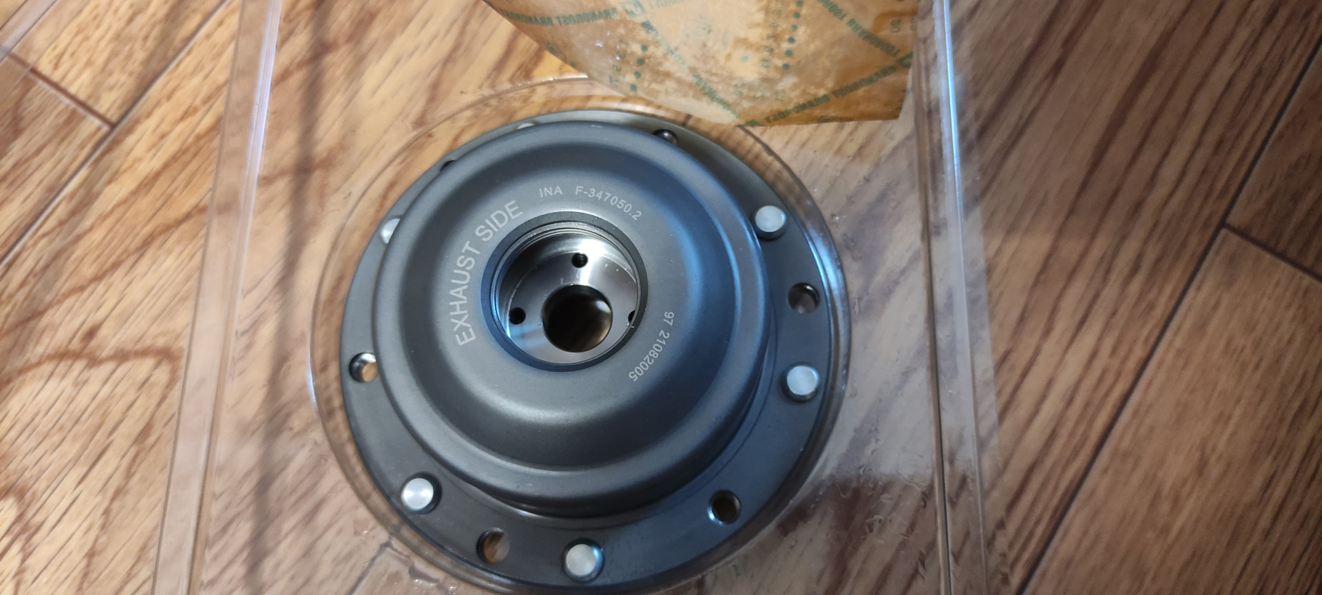 Подбор и замена выпускной муфты фазовращателя (VVT) Volvo 9497786 ...