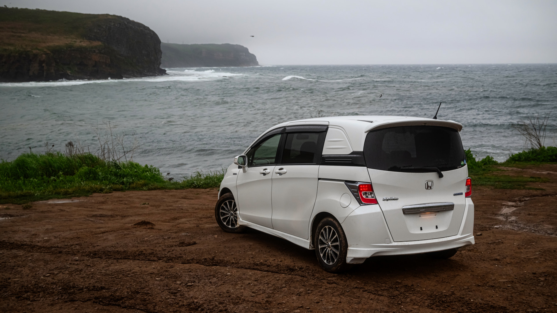 Honda Freed Spike 1.5 гибридный 2015 | Adventurer на DRIVE2