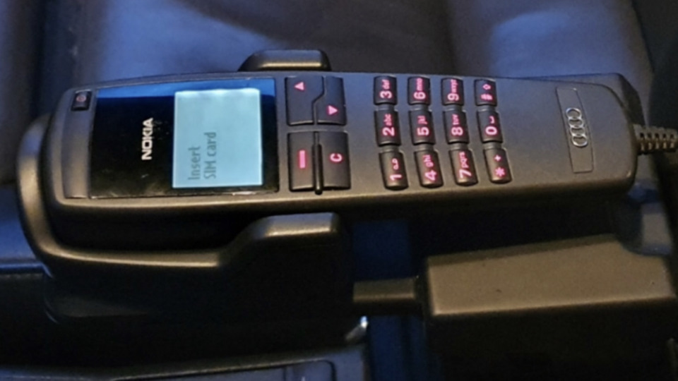 Audi Nokia 6010 часть 2 — Audi A4 (B6), 1,8 л, 2002 года | аксессуары ...