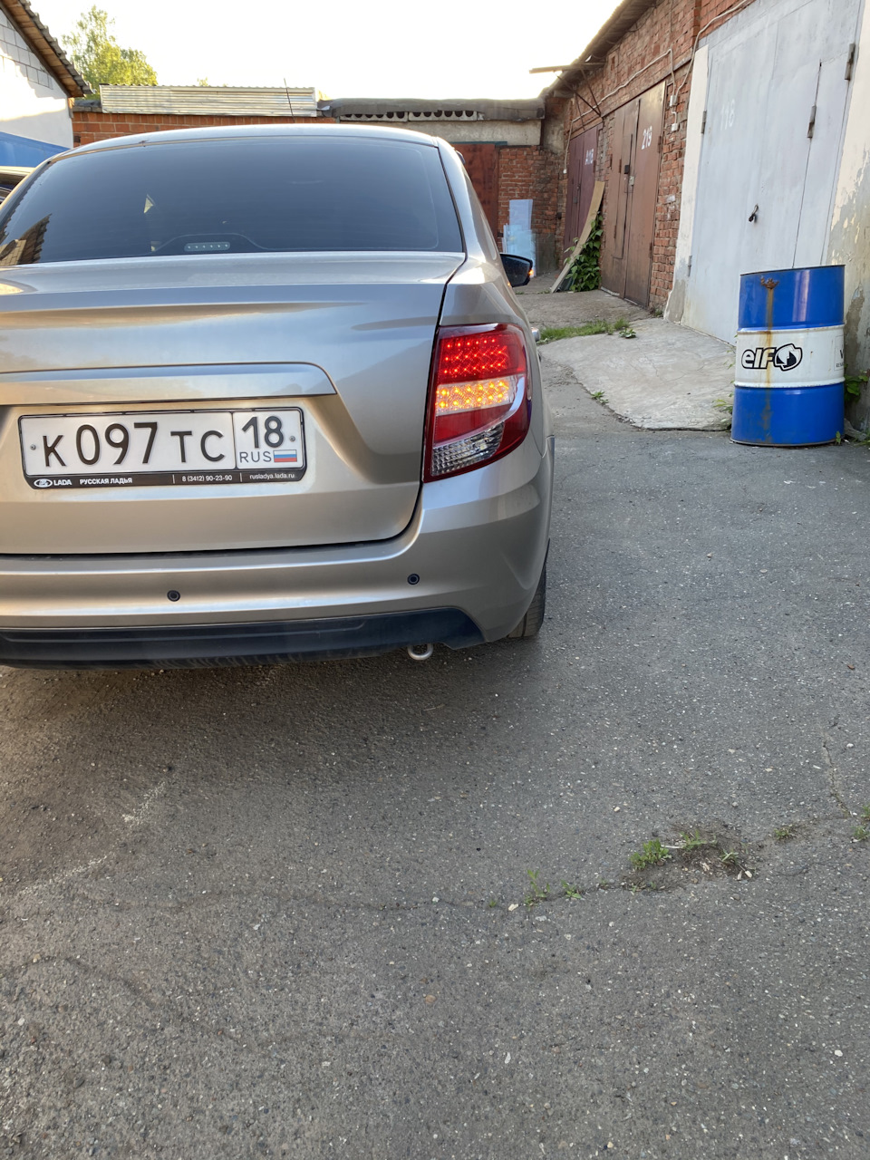Светодиодные фонари + новости — Lada Гранта (2G) FL, 1,6 л, 2019 года ...