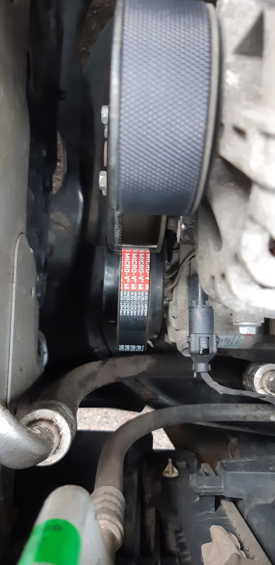 Подшипник муфты кондиционера + ремень — Hyundai Elantra (4G), 1,6 л ...