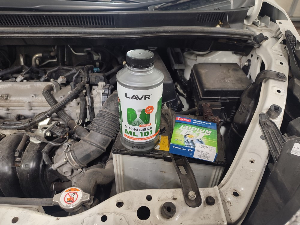 85'000 км — Масло, вариатор, инжектор, свечи, тормоза — Toyota Voxy (3G ...