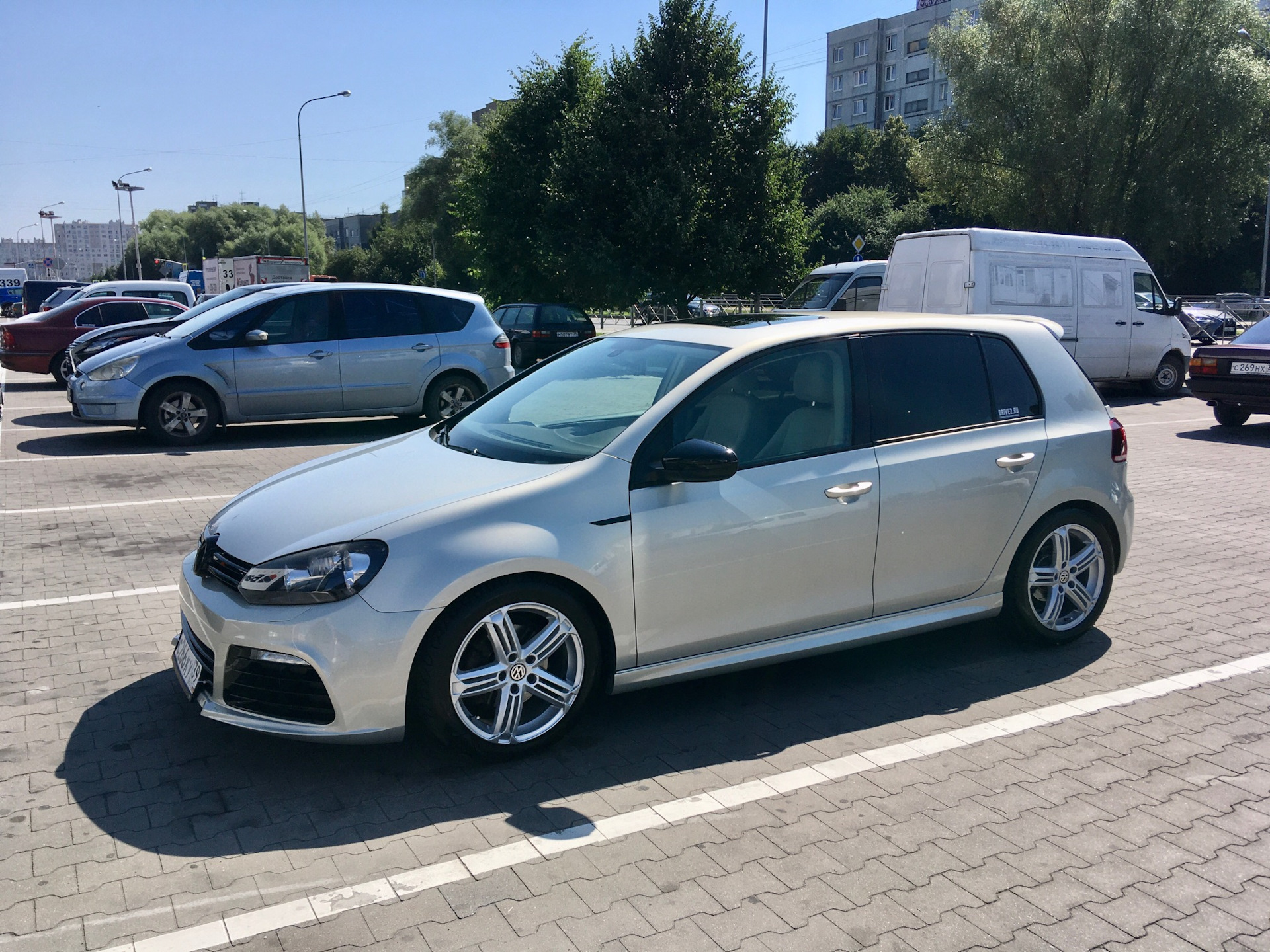 37. Передние парктроники R20, Clean look и спойлер R-line/GTI/R20 ...