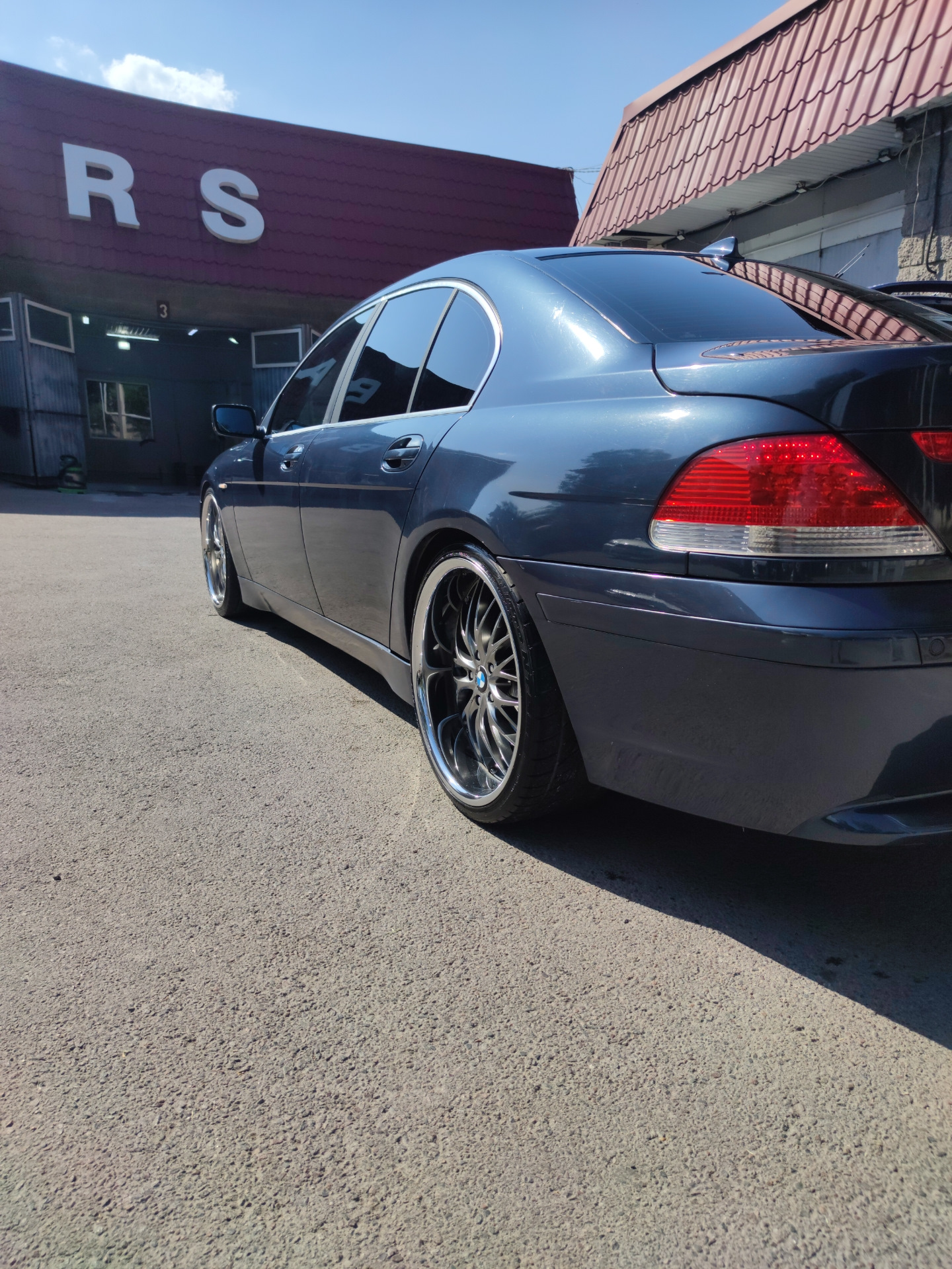 Четкие тапочки для содержанки — BMW 7 series (E65/E66), 3,6 л, 2002 ...