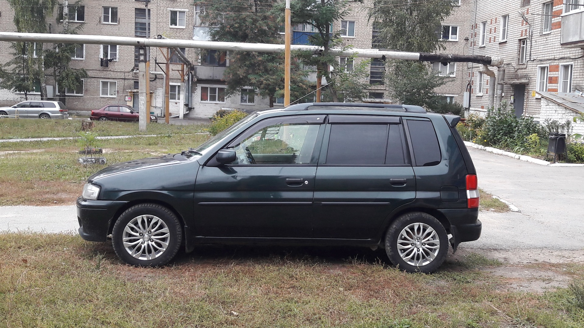 Mazda Demio (1G) 1.5 бензиновый 1999 | "Demon" デーモン на DRIVE2
