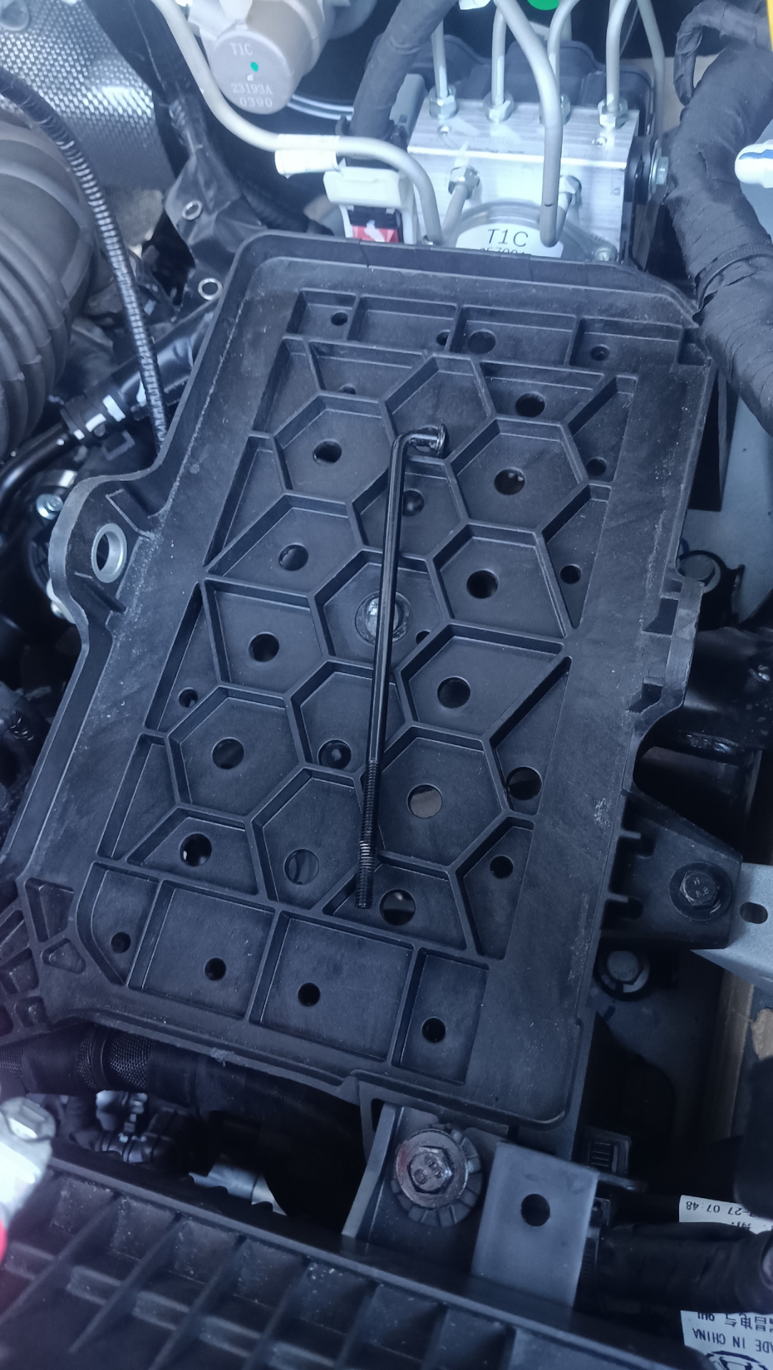 Аккумулятор в Chery T7PM 4WD 1,6L — Chery Tiggo 7 Pro Max, 1,6 л, 2023 ...