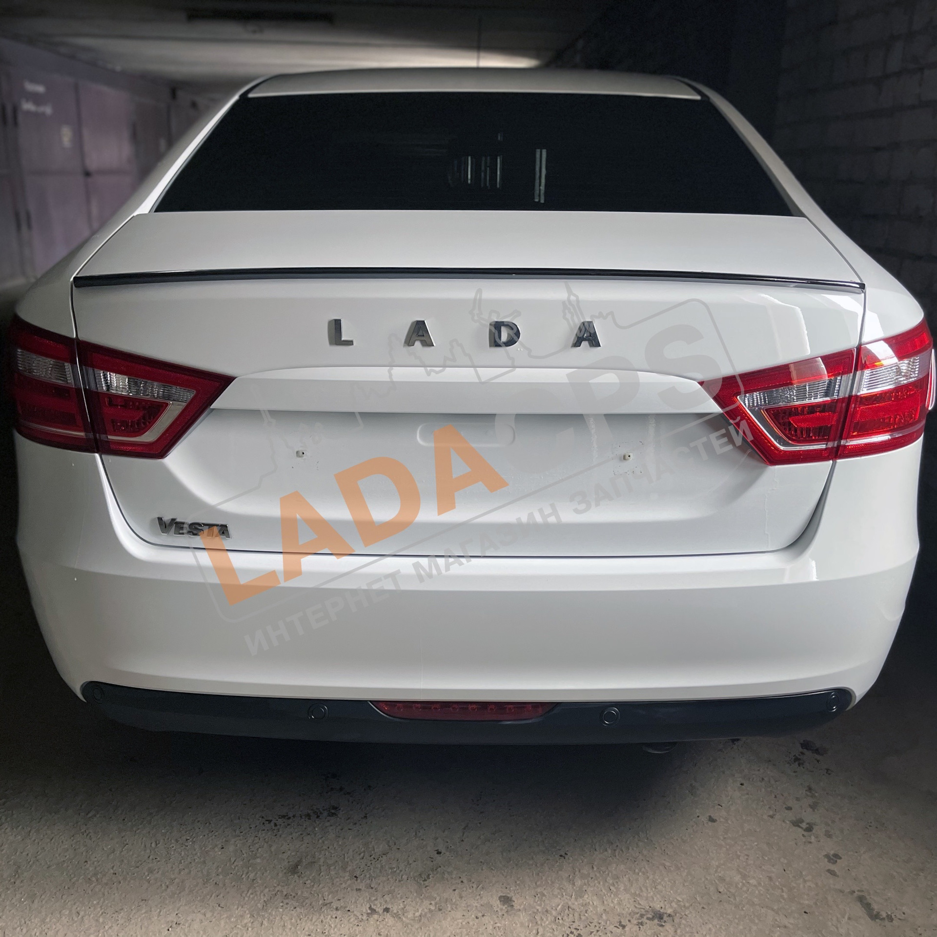 Узкий Спойлер Лада Веста седан — Lada Vesta (1G), 1,6 л, 2019 года ...