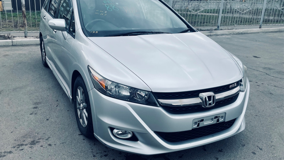 Honda Stream (RN6-9) 1.8 бензиновый 2011 | RN6 на DRIVE2