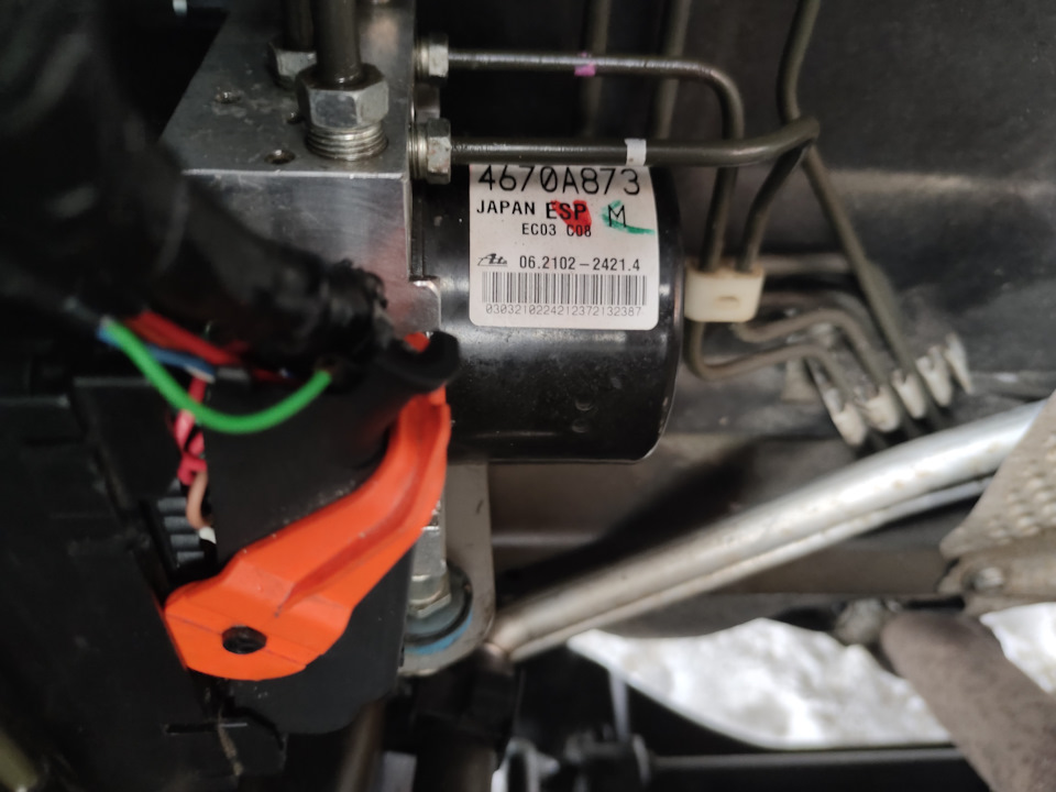 Установка курсовой устойчивости ESP, HSA, ESS. — Mitsubishi ASX, 1,6 л ...