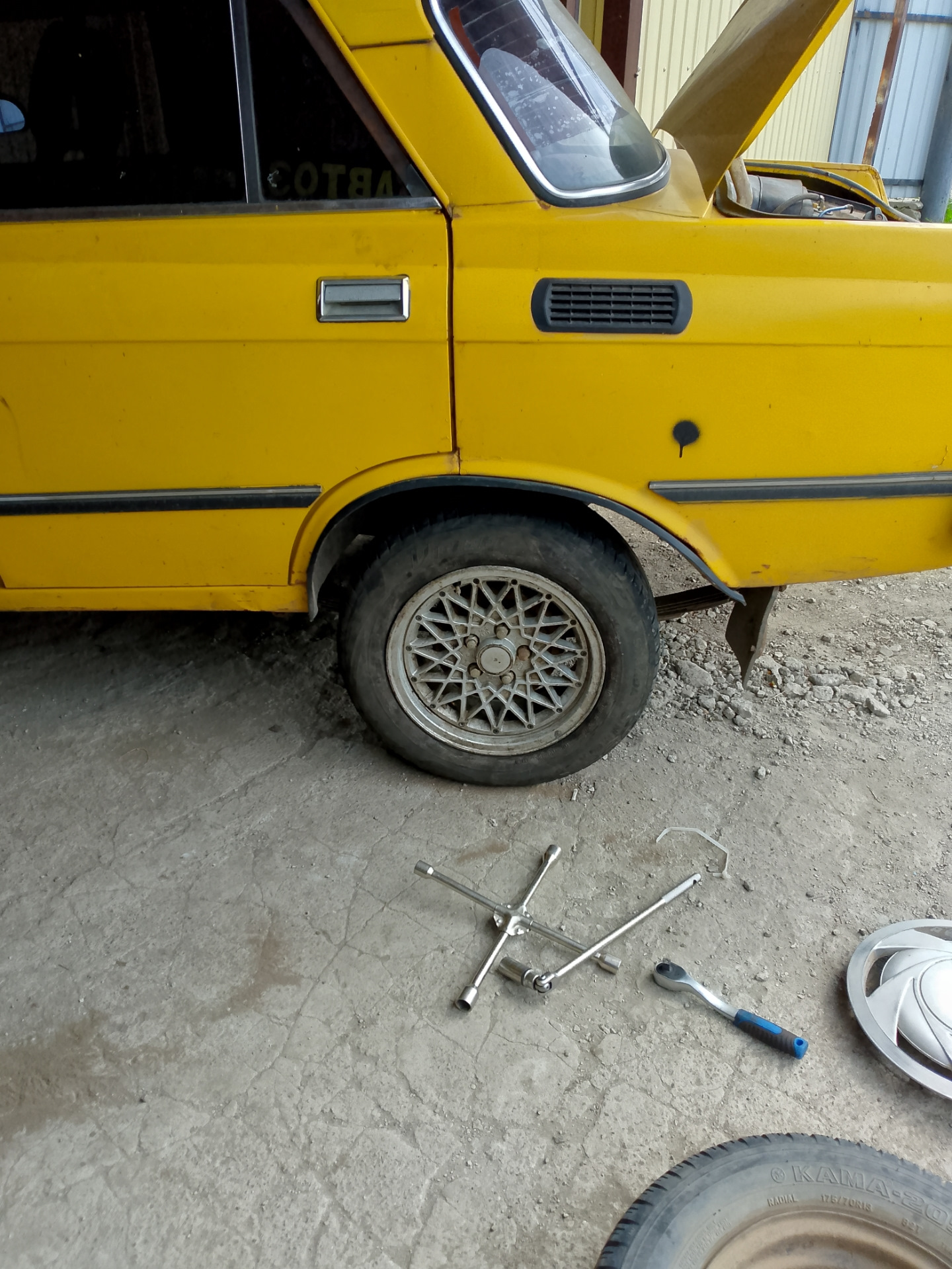 Повезло — Москвич 2140 SL, 1,5 л, 1983 года | стайлинг | DRIVE2